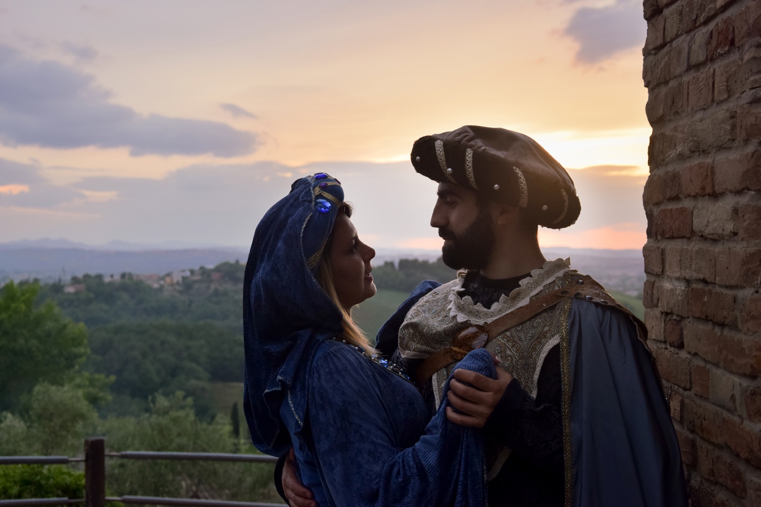 Renaissance photoshoot in Italy - That's Marche